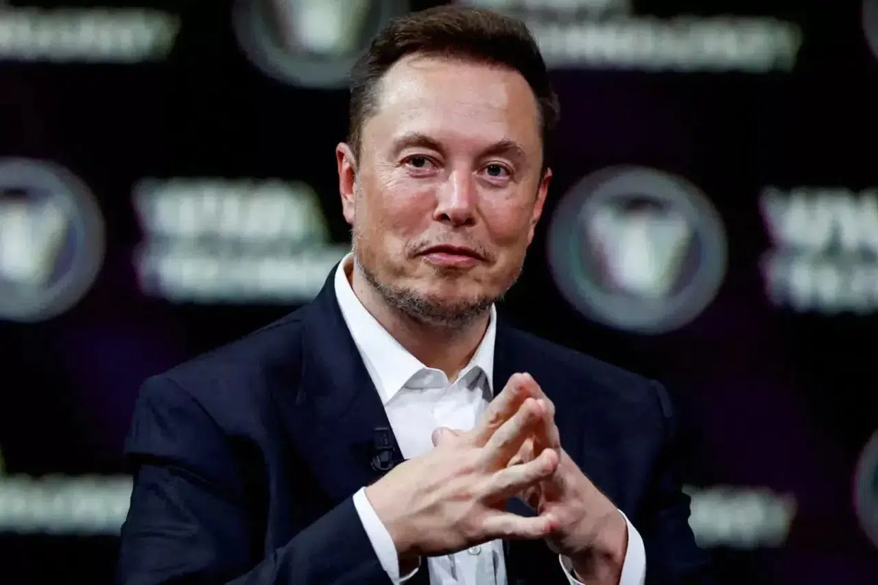 Musk 3 Yıl Verdi: Tıp Okumayın, Optimus Robotları En İyi Cerrahlardan ...